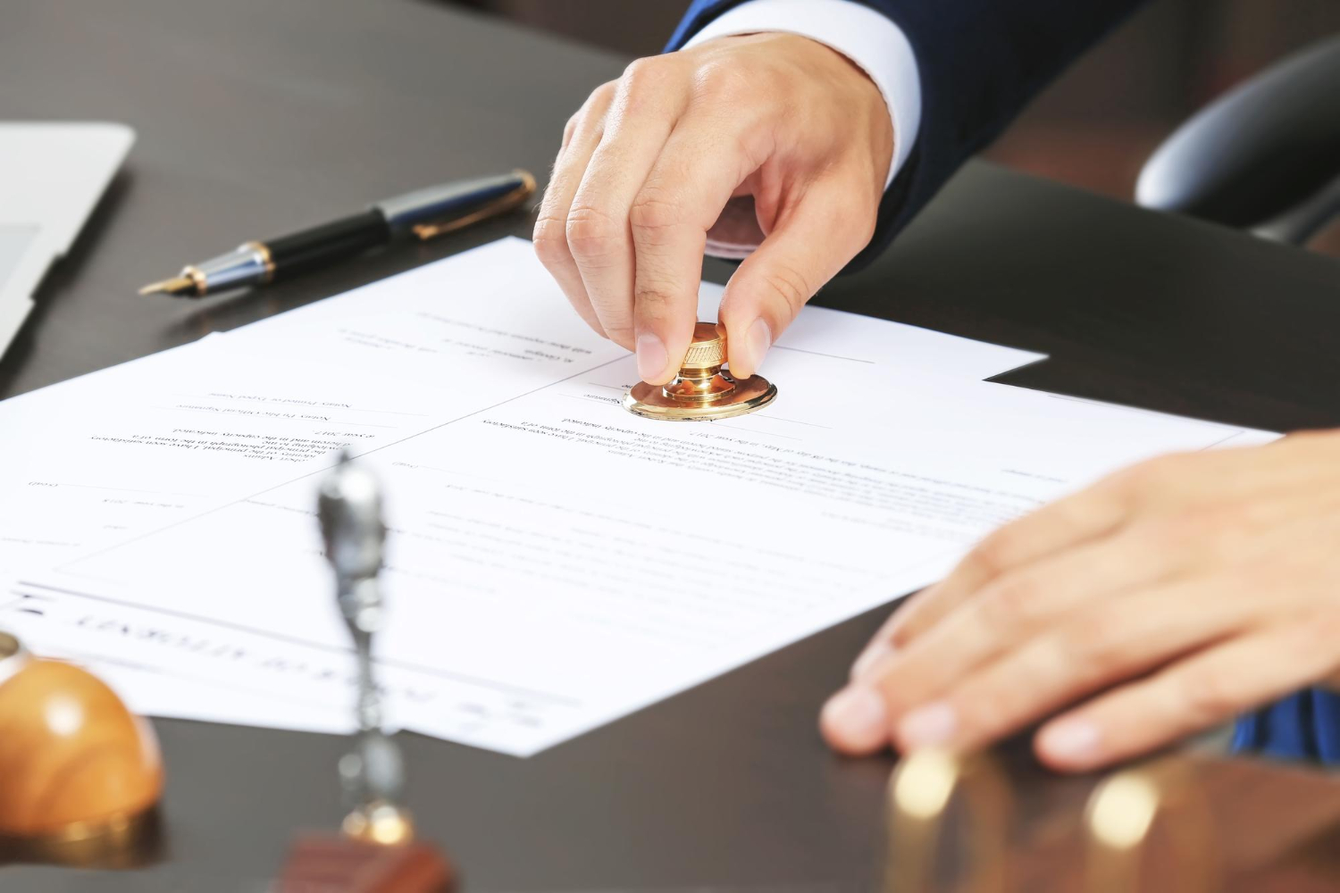 Cum alegi un birou notarial potrivit? Sfaturi pentru o colaborare ...